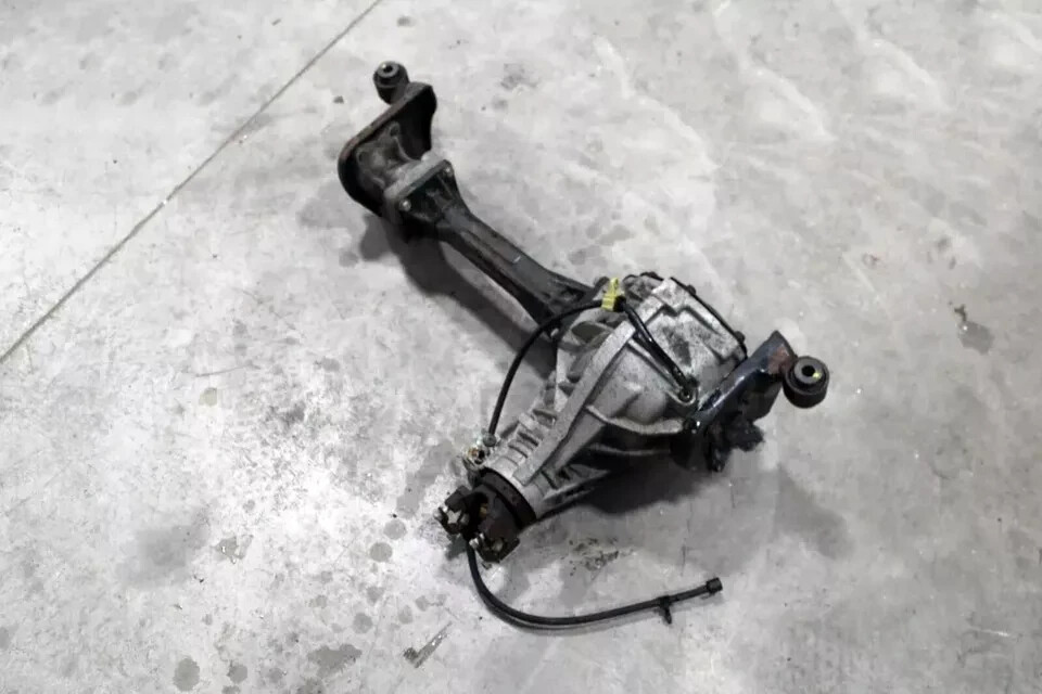 2006-2010 Hummer H3 Front Axle Differential Carrier 4.56 Ratio | eBay