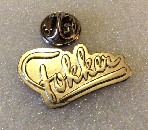 pin's aviation fly compagnie aérienne Fokker : constructeur ...