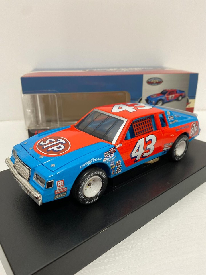 NASCAR CLASSICS 1981 RICHARD PETTY #43 STP DAYTONA 500 RACE WIN 1/24 | eBay