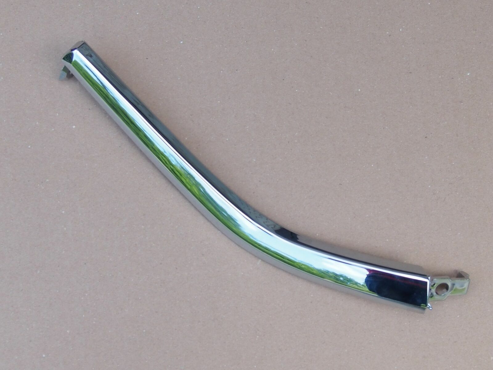 Front Bumper Molding Trim Right Upper Chrome 6407A142 Mitsubishi ...