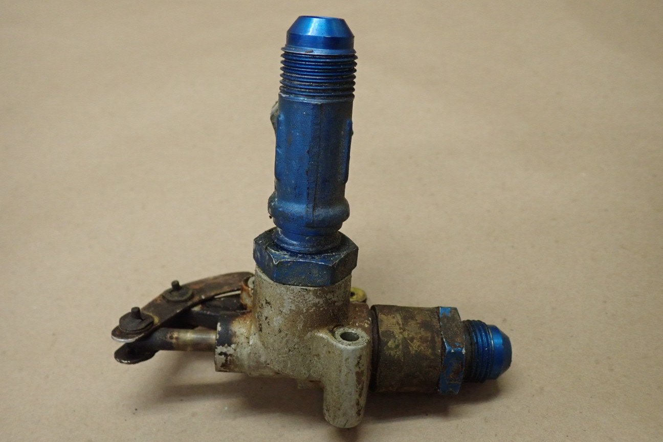 1973 PIPER PA-31-350 NAVAJO CHIEFTAIN SCOTT FUEL CROSSFEED VALVE ...