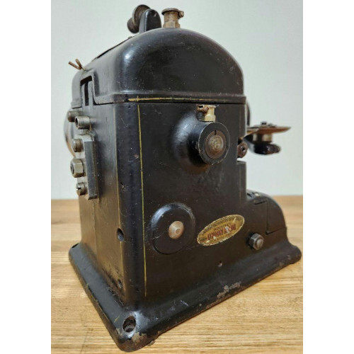 BONIS fur sewing machine Made in USA Antique sewing machine | eBay