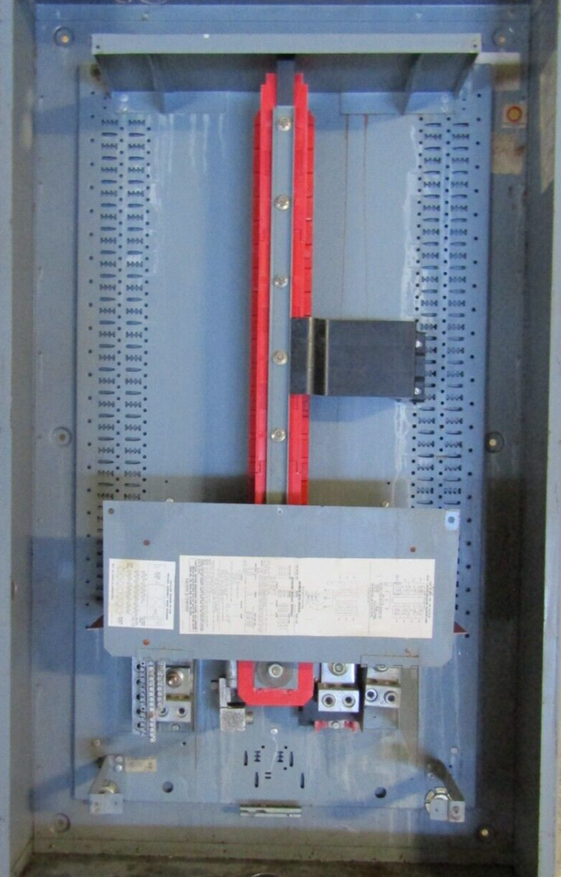 😏 SQUARE D 400A I-LINE MAIN LUG PANELBOARD 3Ø 4W 277/480V 42 CIR HCM44 ...