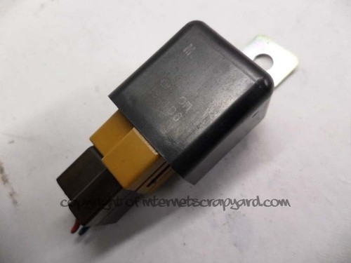 Mitsubishi Delica L300 2.5 4D56 86-94 black relay MD128752 | eBay UK