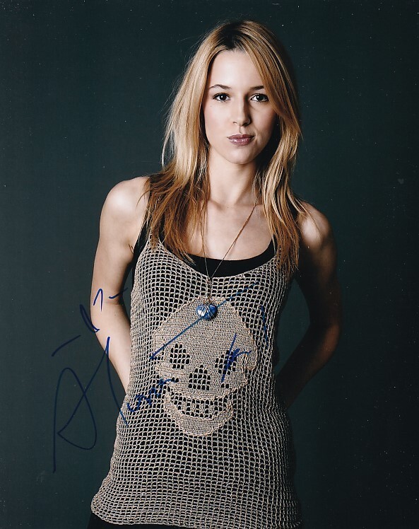 ALONA TAL signed Autogramm 20x25cm SUPERNATURAL in Person autograph COA ...