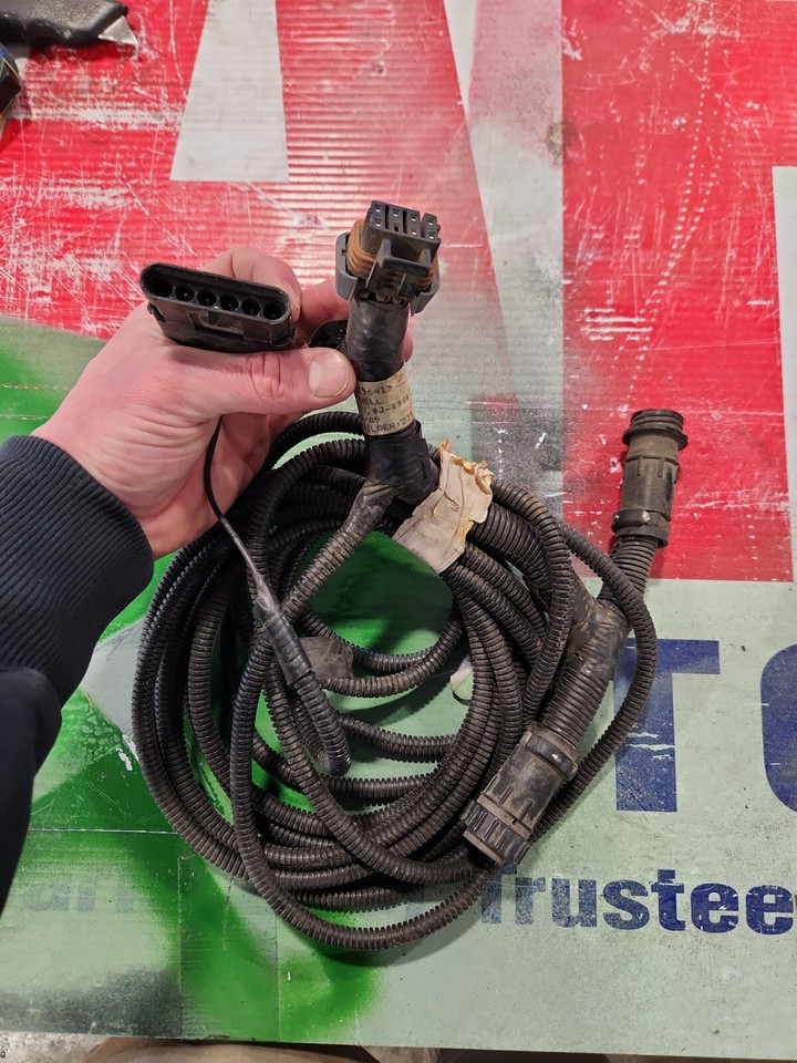 Hub Support Wiring Harness System JOHN DEERE AH156413 | eBay