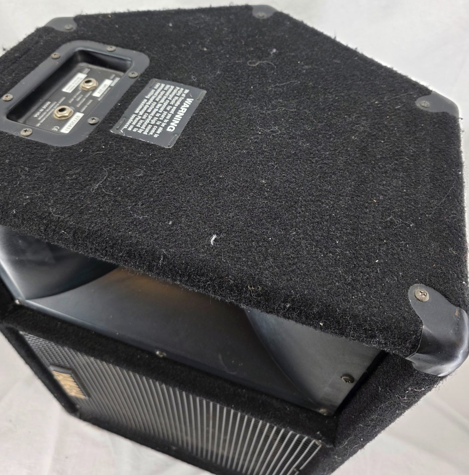 Yamaha SM12IV Passive Wedge Black Stage 2-Way Floor Monitor Audio ...