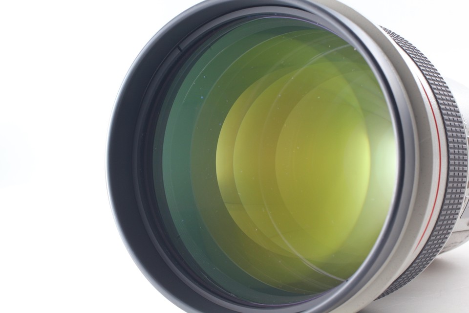 Canon EF 200mm f/1.8 L USM AF Telephoto Lens [Near MINT+++ in Trunk ...