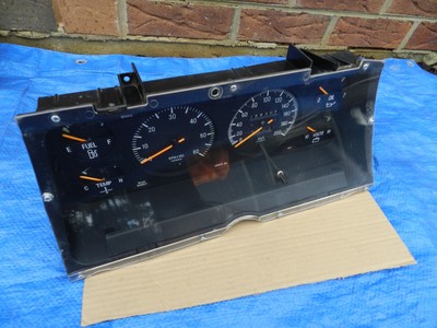 FORD XD XE V8 DASH CLUSTER SUPER LOW 148304 GENUINE KMS SUITS 302 351 ...