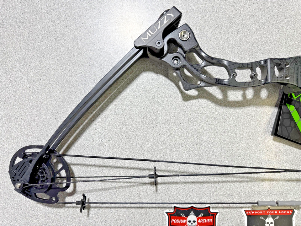 MUZZY V2 BOWFISHING BOW...RH | eBay