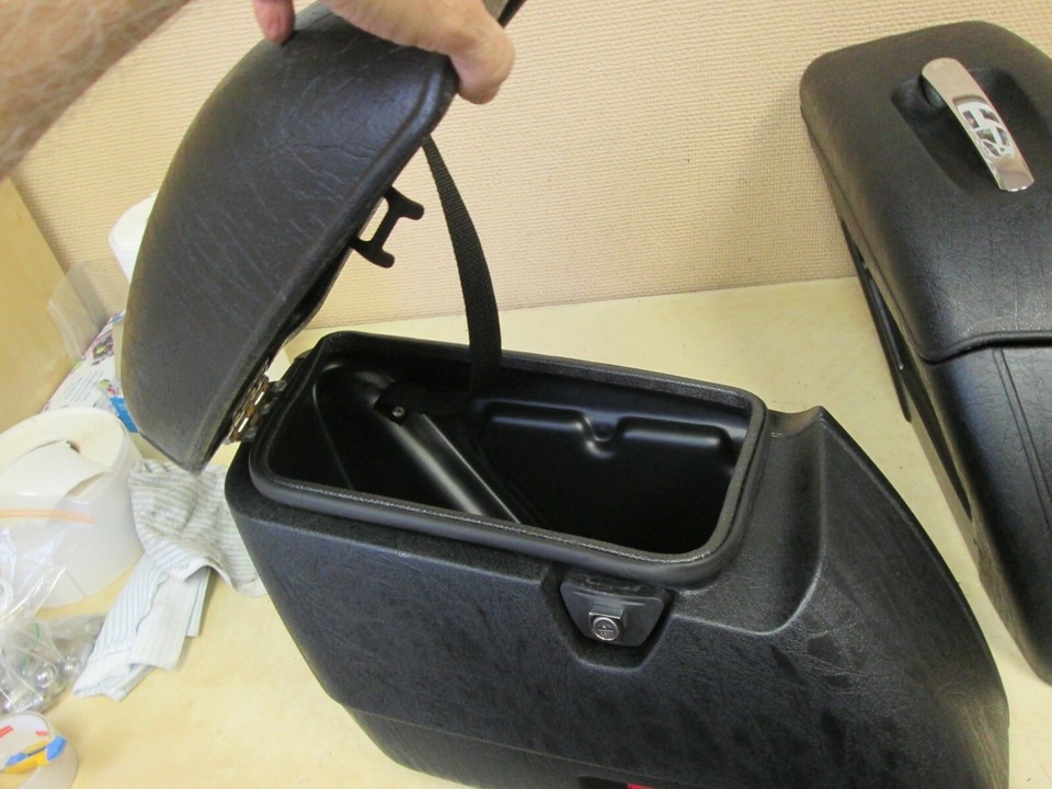 ROADKROME HARD SHELL SADDLEBAG SET - STURGIS SLANT 24x13x10" / VL1500 ...