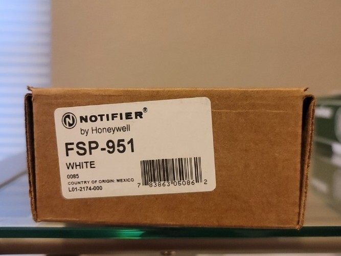 *BRAND NEW* NOTIFIER FSP-951 SMOKE DETECTOR. FREE SHIPPING! | eBay
