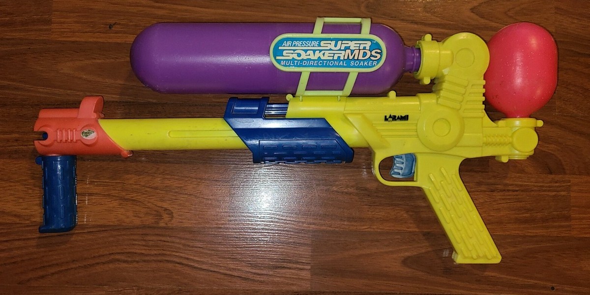 90s Water Gun