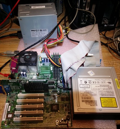 SGI Silicon Graphics sgi230 Retro P3 800 1.5GB Bundle with User's Guide ...