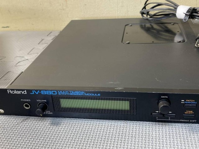 Roland Jv-880 Multi-timbral Synthesizer Module 1u Rack Processor JV880 ...