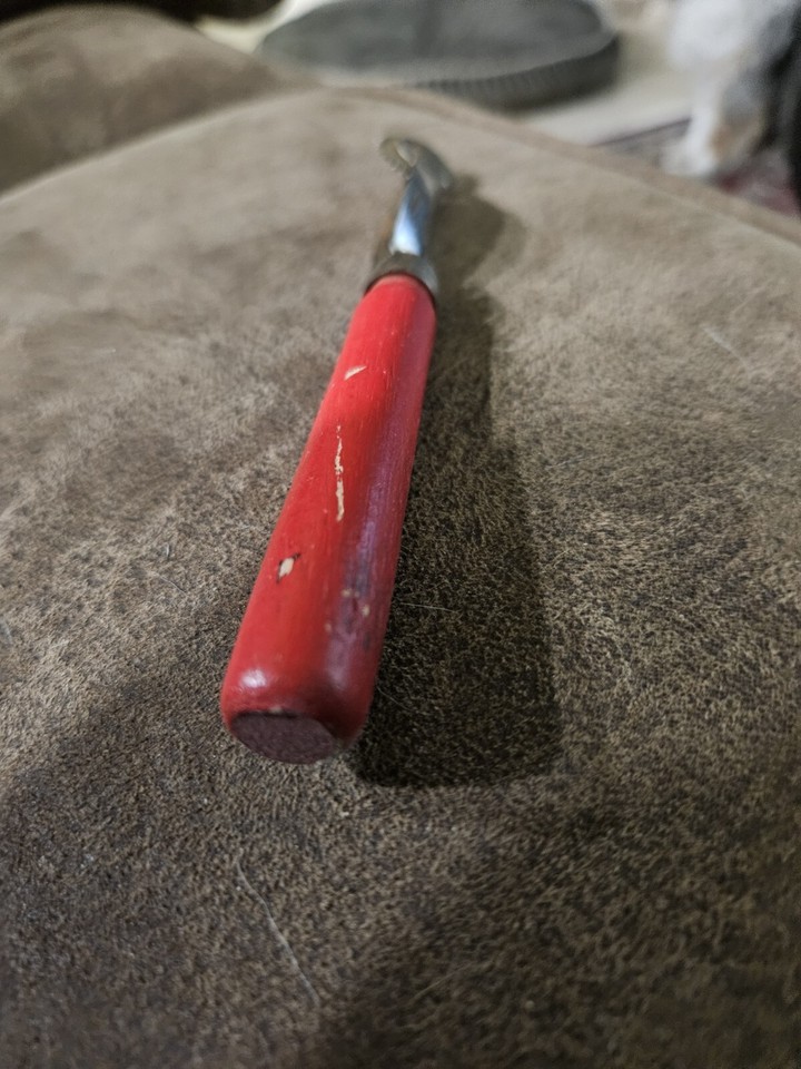 VINTAGE OLD RED WOOD HANDLE SEWING NOTION TOOL JAPAN TRACING WHEEL | eBay