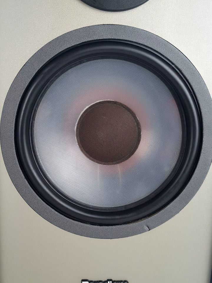 Paradigm 3SE Audiophile Bookshelf Speakers. 8" Woofer with Dome Tweeter ...