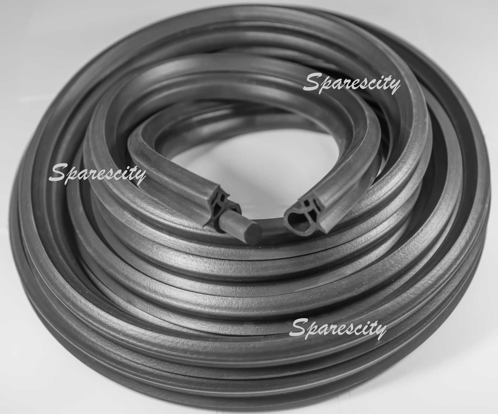 FORD BOOT LID SEAL RUBBER XR XT XW XY XA XB XC ZA ZB ZC ZD ZG ZH 76-79 ...