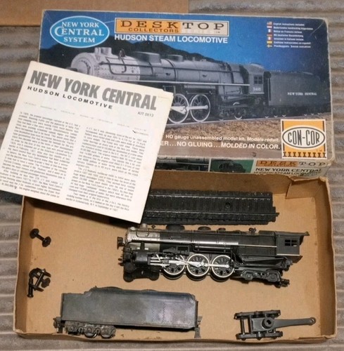 HUDSON STEAM LOCOMOTIVE Desk Top HO Model Kit NewYork Central CON-COR ...