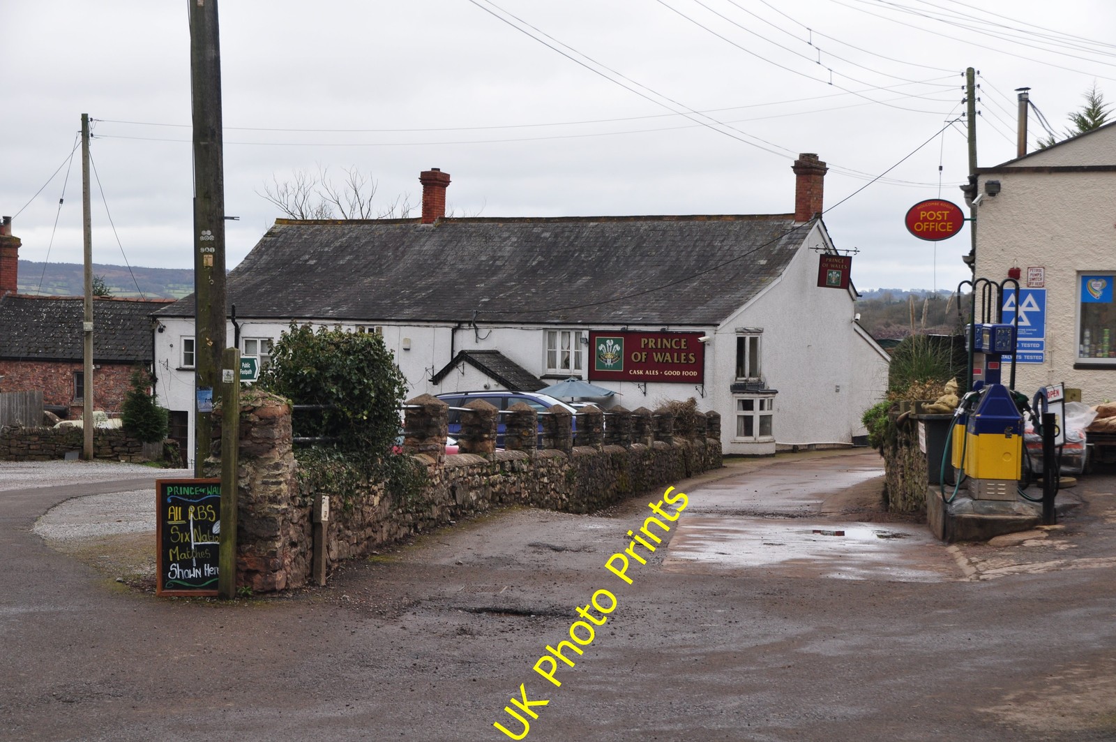 Photo A3 Holcombe Rogus : Prince of Wales The Prince of Wales Pub in ...