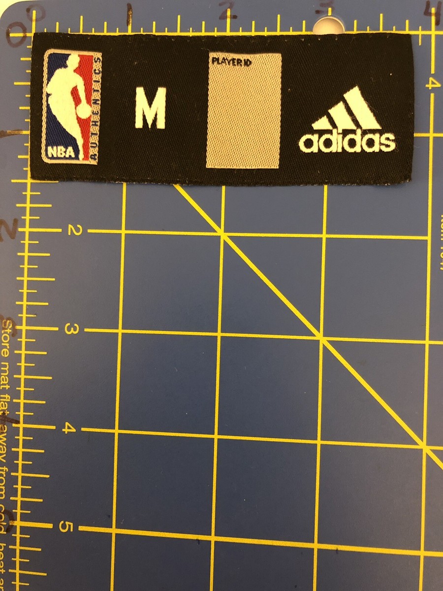 Adidas Basketbal Lettertype