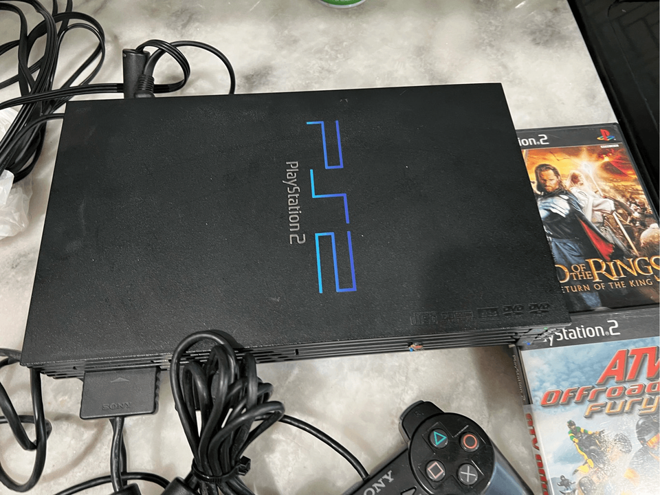 Sony PlayStation 2 PS2 Fat Console SCPH-50001 2 Controllers + 2 Games ...