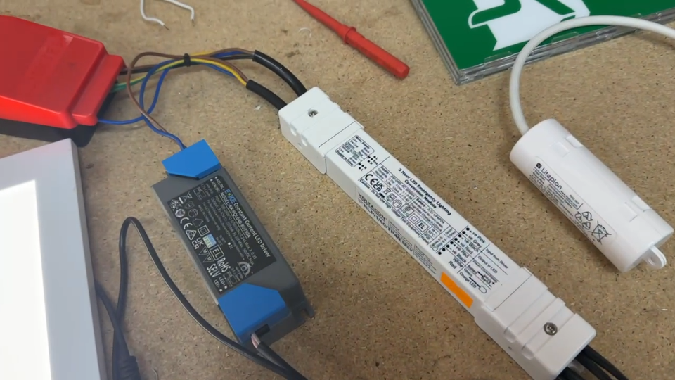 Liteplan Emergency Battery Pack LiFePO4 NLP/1/TP40/R LED Panels, Downlights | eBay UK