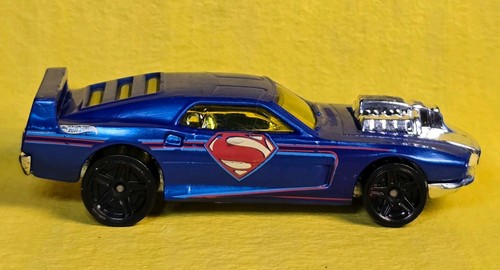 Hot Wheels 2004 Riveted DC Superman Diecast Car 01 | eBay