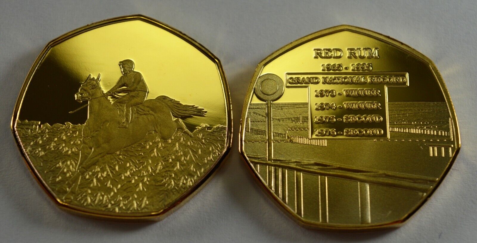 RED RUM RACEHORSE 24ct Gold Commemorative ERROR COIN. Collectors, Grand ...