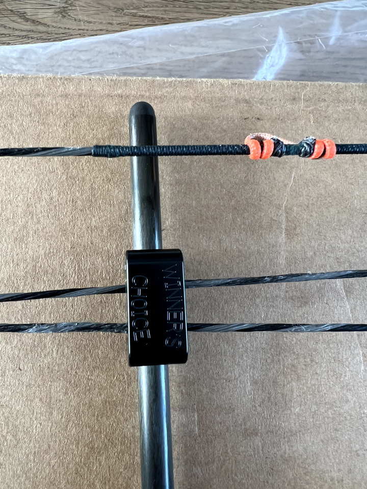 compound bow mathews conquest 4 RH blue 60lbs 28-28.5 inch draw length ...