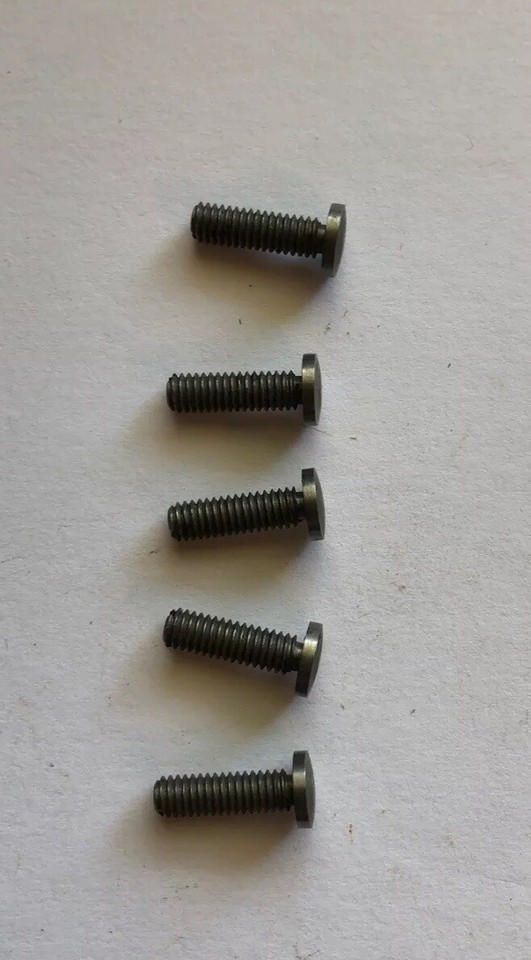 *NOS* 545374-SINGER SCREWS (LOT OF 5)-FOR SEWING MACHINES* | eBay
