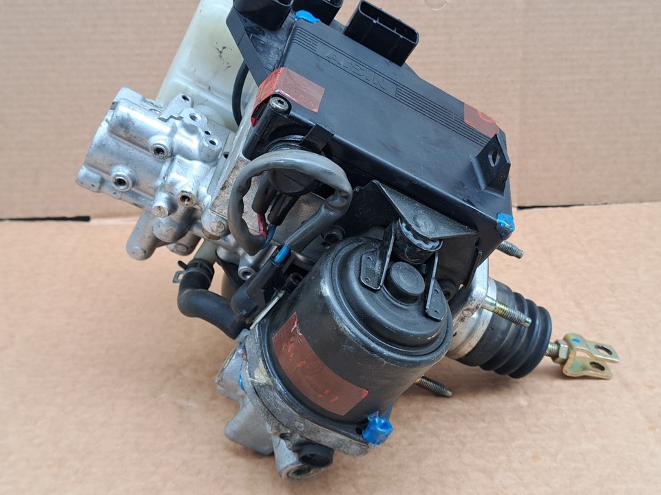 01-02 MITSUBISHI MONTERO ABS ANTI-LOCK BRAKE BOOSTER PUMP MOTOR W ...