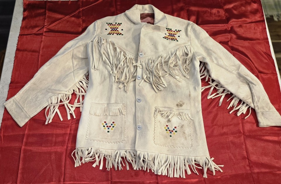 Handcrafted Vintage Native American White Elk Leather Fringed Jacket ...