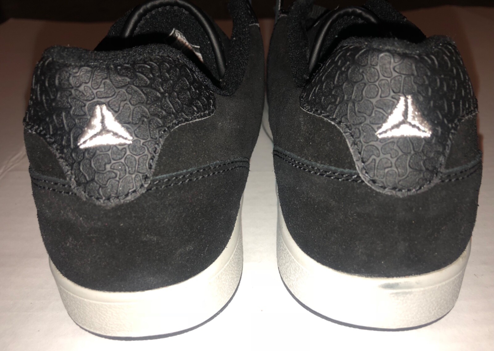 AXION Footwear Heritage Skate Shoe Suede Black Grey Men’ size 9 US new ...