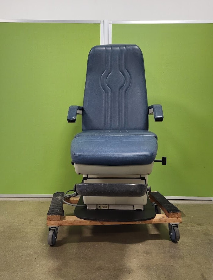 Midmark 417 Podiatry Chair | eBay