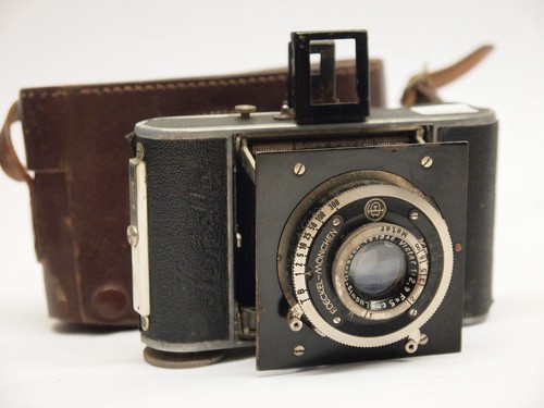 Kochmann Korelle 3x4 Folding Camera with Ludwig Victar 5cm F2.9, Stock ...