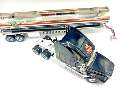 Mack Truck 1/32 scale Franklin Mint American Eagle Chrome Tanker Die ...