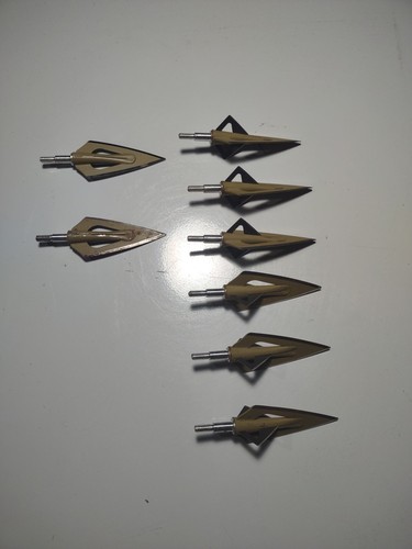 Lot Of 8 Bear Razorhead Broadheads | eBay