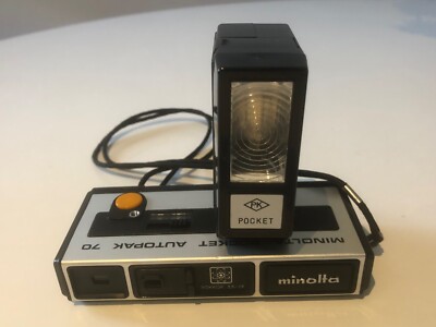 Vintage MINOLTA POCKET AUTOPAK 70 CAMERA w/original case + Pocket Flash ...