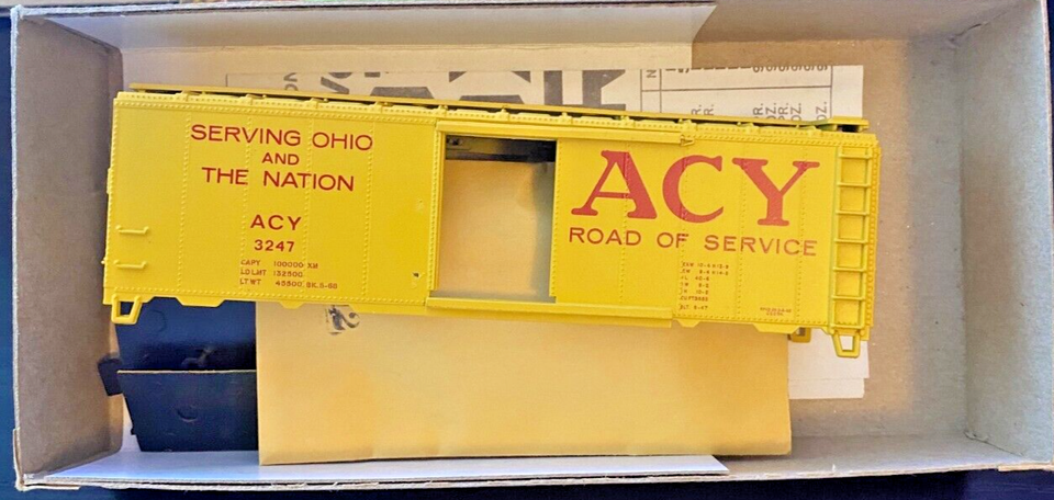 Athearn - 40' Box Car ACY Road of Service 3247 - 1212 - CLST | eBay