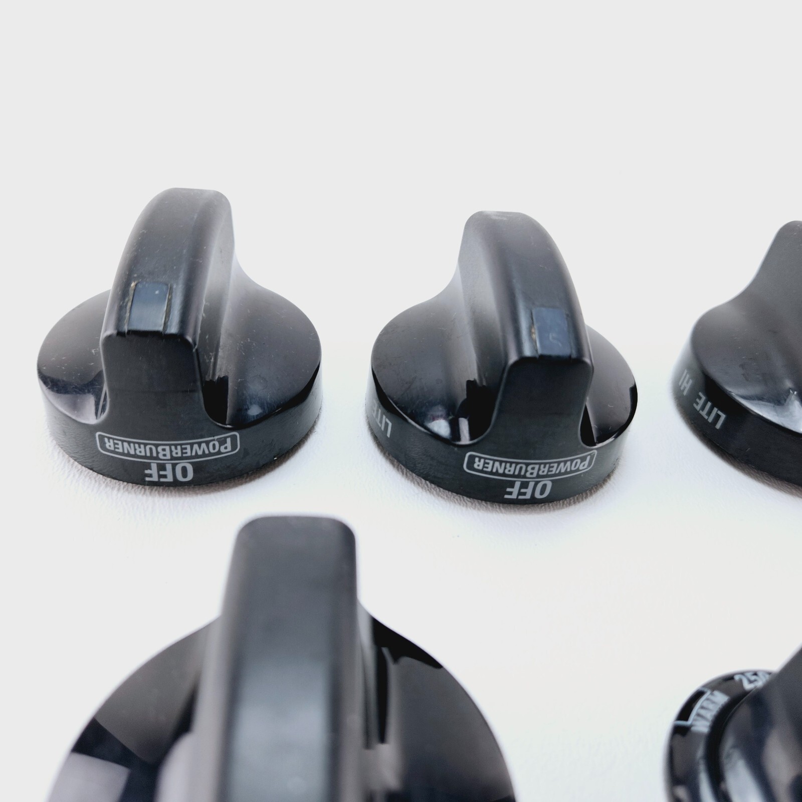 Genuine Kenmore Gas Range, Knob Set of 5 # 3194441(2) 4453617 3194438 ...