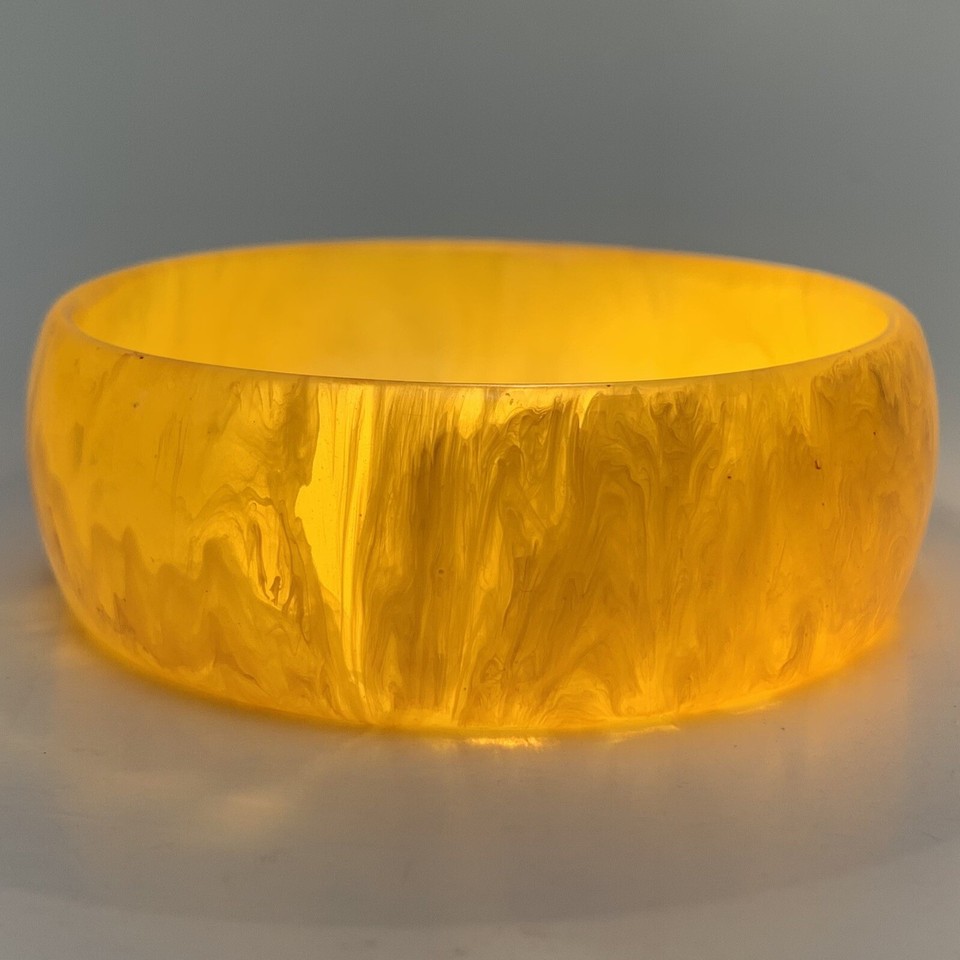 VTG Bakelite Bracelet Lemon Juice Marbled Bright Transparent Domed 15/ ...