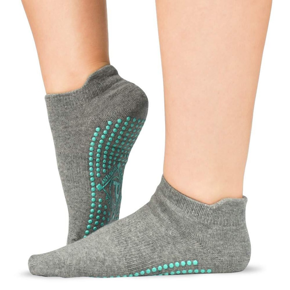 Pilates Yoga Non Slip Grips Socks 4 Pairs Sticky Ballet Workout ...