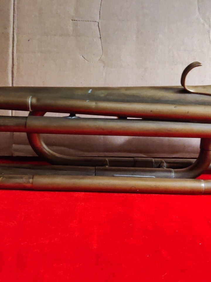 VINTAGE Ludwig BRASS SINGLE VALVE TRUMPET / BUGLE WITH MOUTHPIECE | eBay