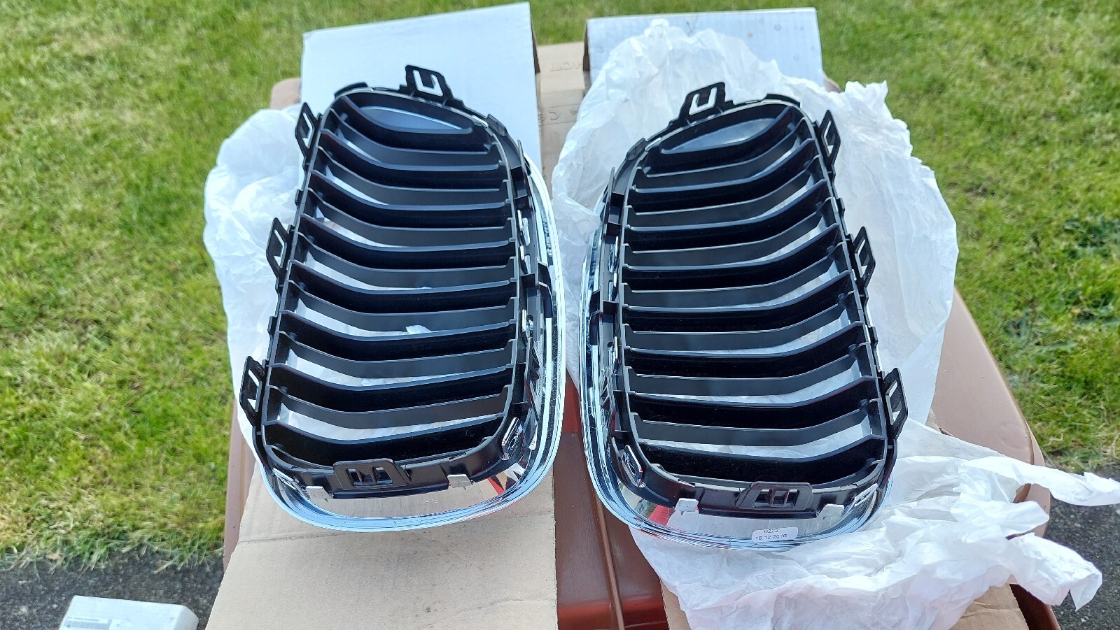 BMW F22 & F23 Genuine Front Right M Performance Gloss Grille ...