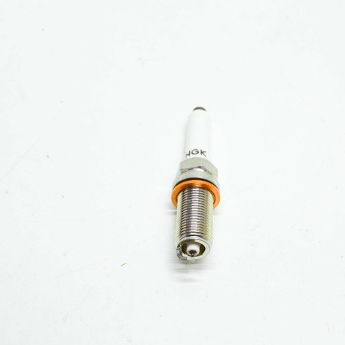 NEW AUDI A8 4H D4 IGNITION SPARK PLUG 06K905601M OEM NO IMPORT DUTIES ...