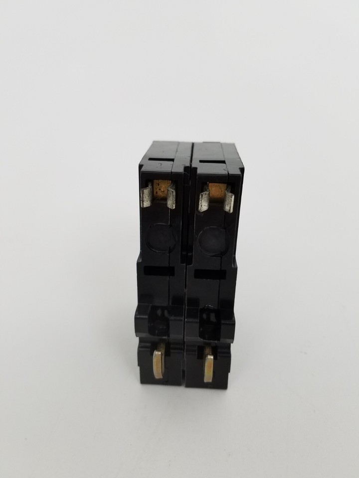 QOT21515 Square D Tandem Piggyback 15 Amp Circuit Breaker *NEXT DAY ...