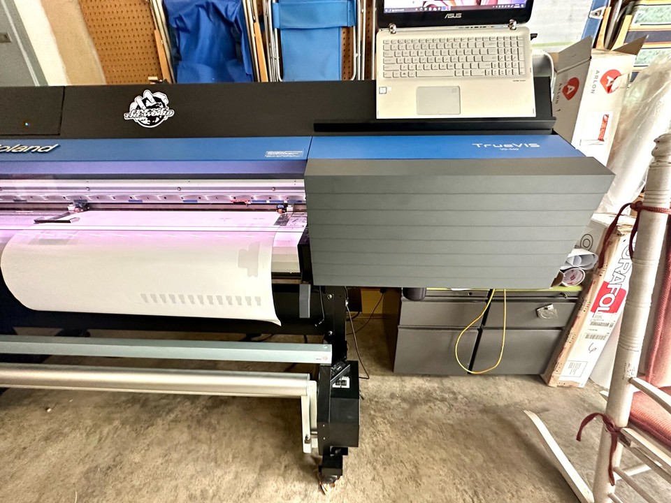 Roland TrueVis VG-540 Printer/Cutter 54” - Converted to TR2 Ink w/ Take ...