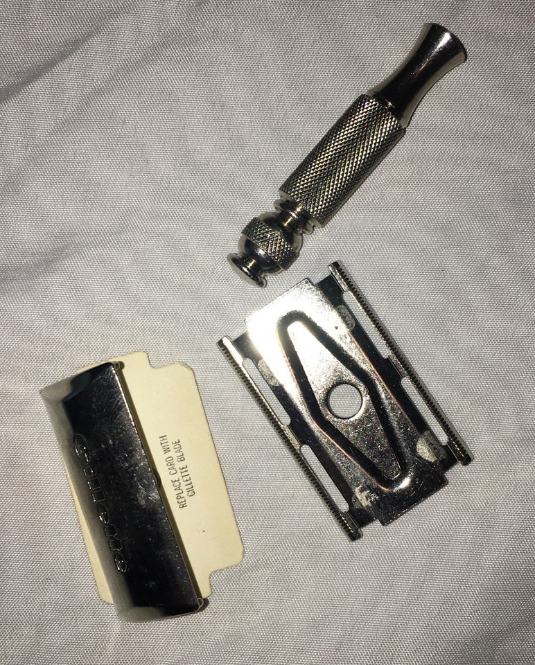 Gillette POCKET Travel Razor Set Blue Zipper Case 2.5" X 1.75" X 1 ...