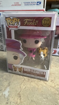 Funko POP! Royals QUEEN ELIZABETH II W/CORGI #01 BX28 | eBay